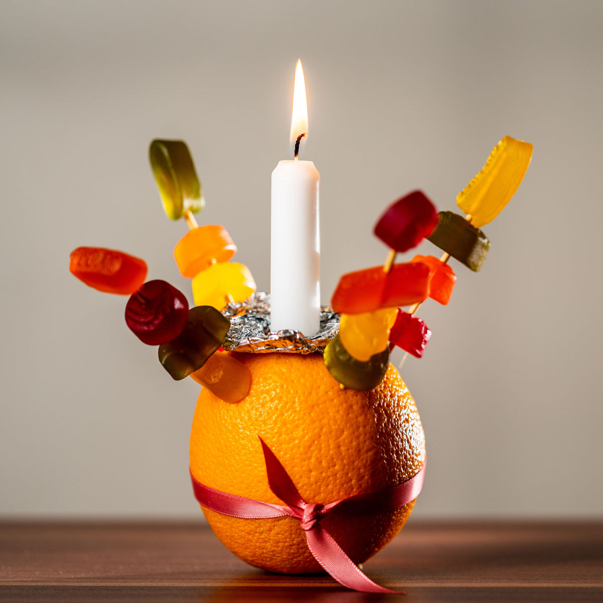 Christingle Candles (Packs of 50) 4 1/2" x 1/2" (CCV1) – Kevin Mayhew